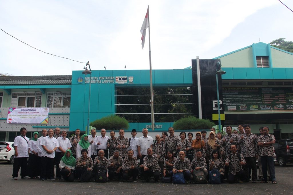 PENANDATANGANAN MoA ANTARA DEPARTEMEN HPT FAPERTA UGM DAN JURUSAN PROTEKSI TANAMAN UNILA ...
