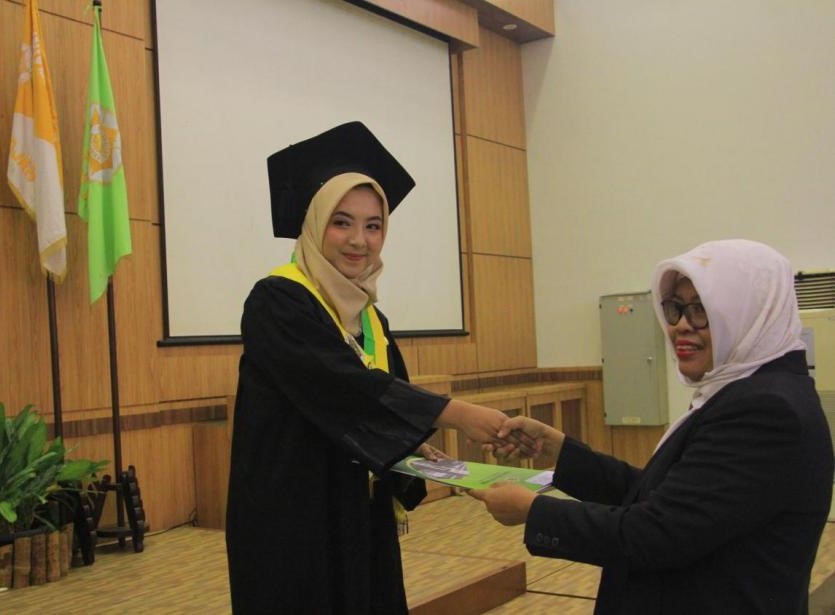 160 LEBIH WISUDAWAN FAPERTA UGM PERIODE IV – Fakultas Pertanian