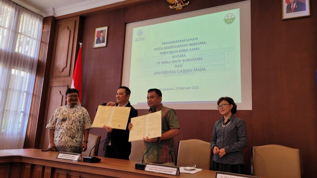 Penandatanganan MoU dan PKS antara UGM, Fakultas Pertanian UGM dengan ...