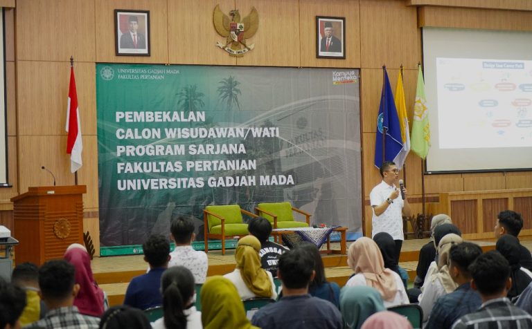 Fakultas Pertanian UGM Bekali 206 Calon Wisudawan Program Sarjana – Fakultas Pertanian