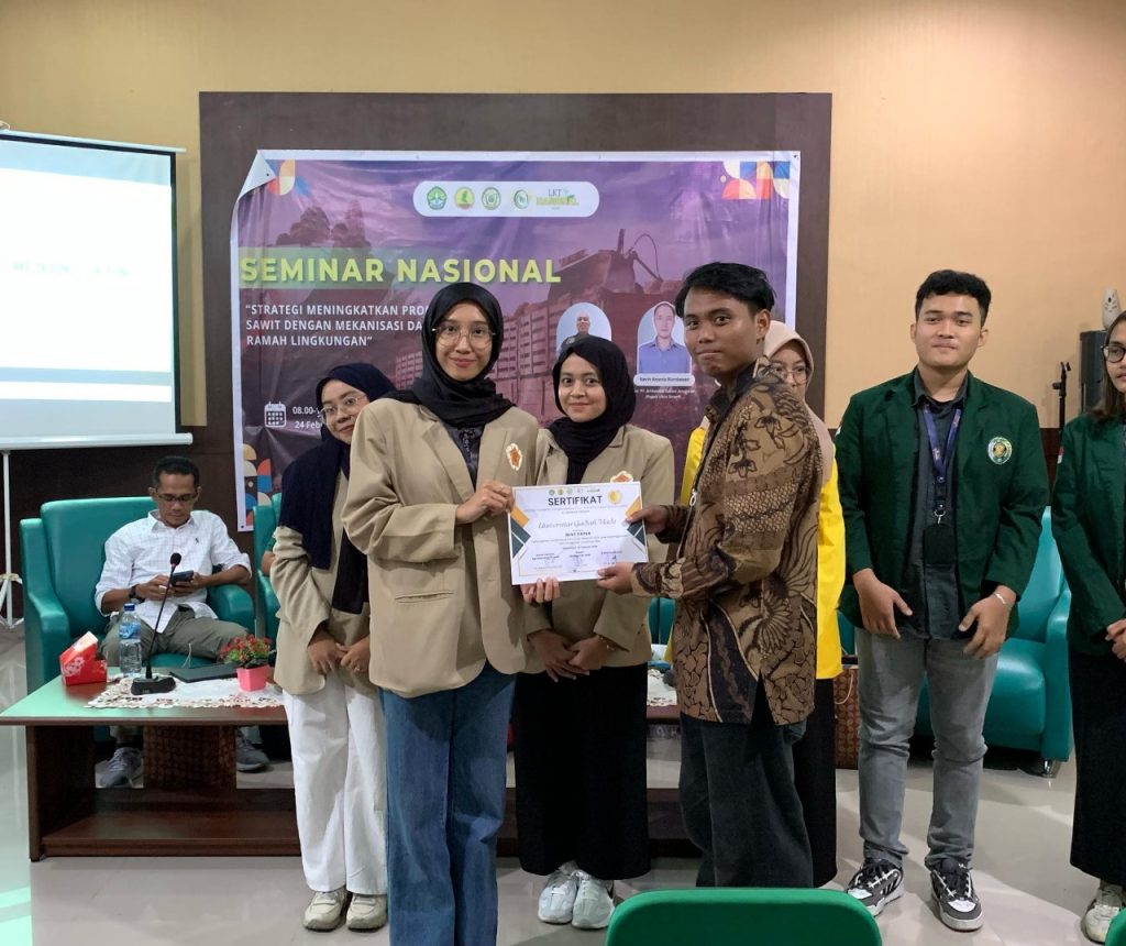 Kembangkan Penggunaan UV-B untuk Tanaman Hortikultura, Mahasiswa Fakultas Pertanian UGM Raih ...