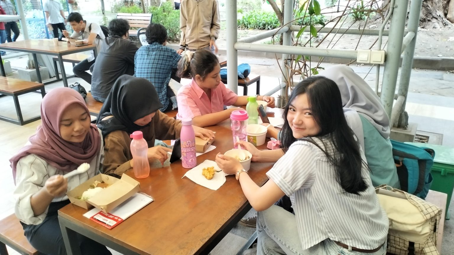 Fakultas Pertanian UGM Sediakan Sarapan Gratis Bagi Mahasiswa untuk Mendukung Kesiapan UTS ...