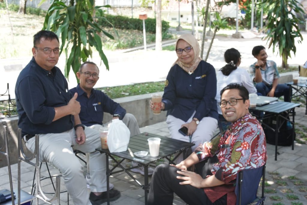 Soft Launching Kafe Kopi & Roti Dua Kerbau: Sarana Relaksasi dengan ...