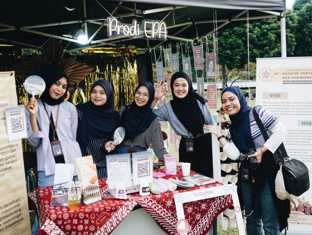 Edukasi dan Promosi Menarik dari Prodi EPA dan PKP di Jogjajanan 2025 ...